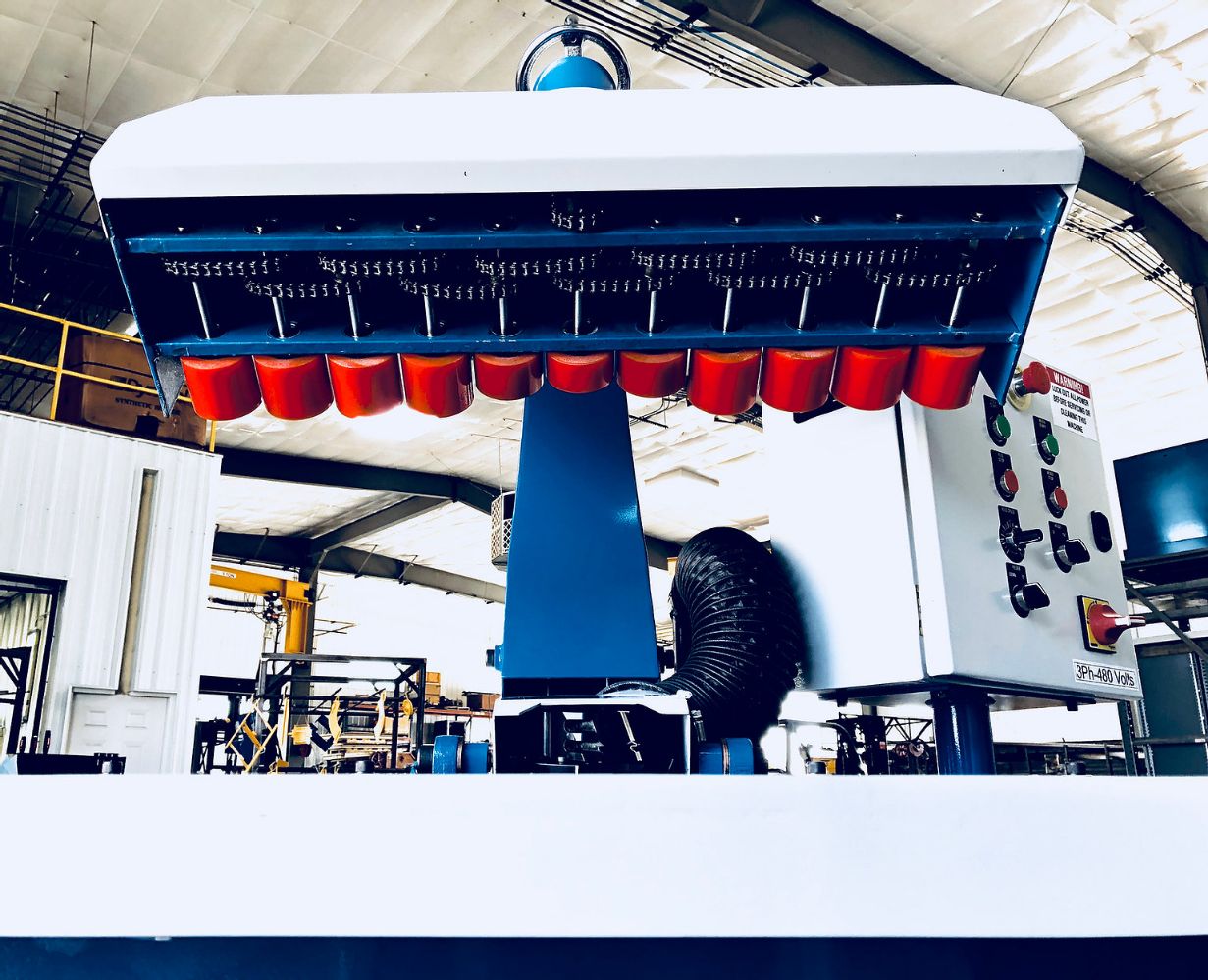 Lock Miter Circle T Machine for Precise Miter Joints - Scarlett, Inc.