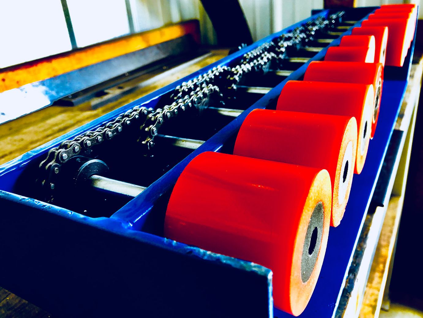 Lock Miter Circle T Machine for Precise Miter Joints - Scarlett, Inc.